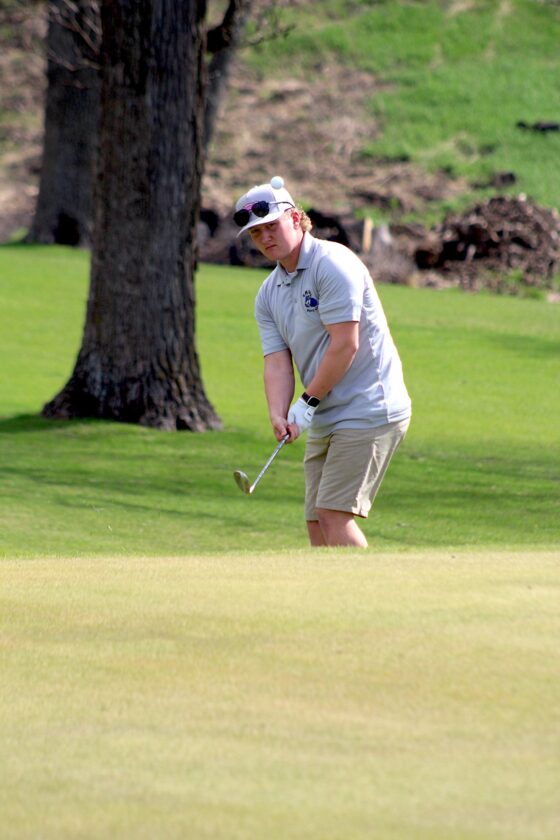 GMG golfers compete at BGM triangular | News, Sports, Jobs - Sun Courier